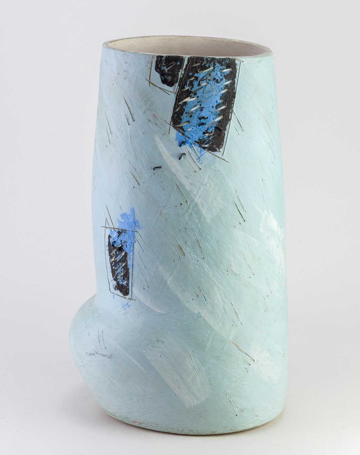 Lot 185 - FIONA THOMPSON (born 1971); a white