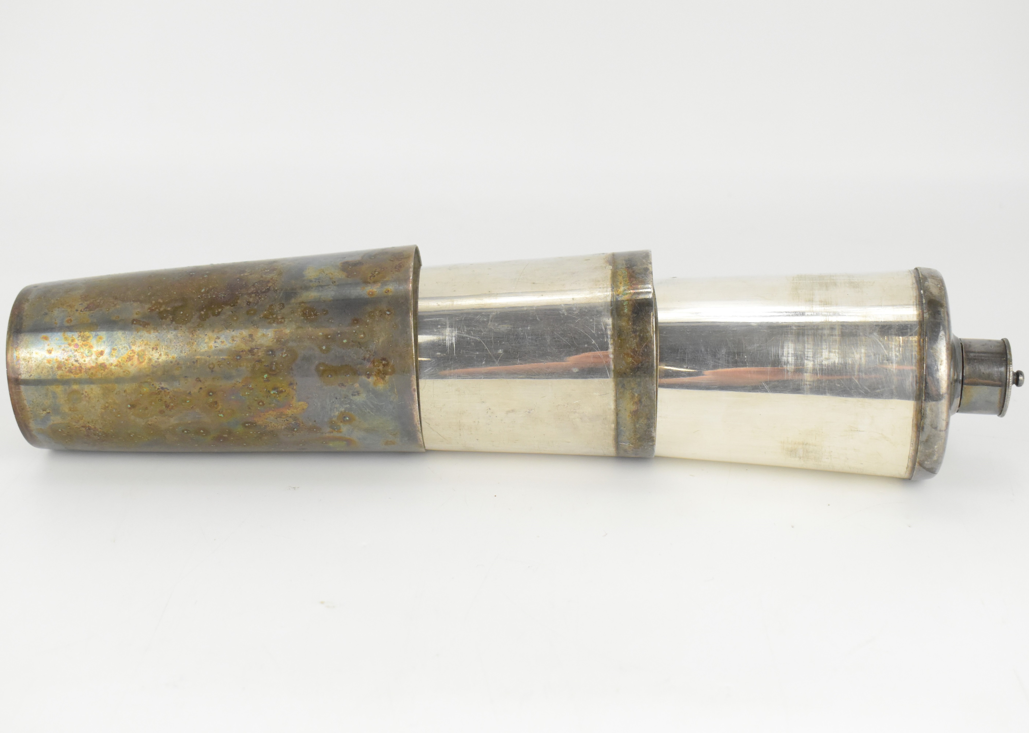 Lot 643 - A 1930s Art Deco silver plated flask with