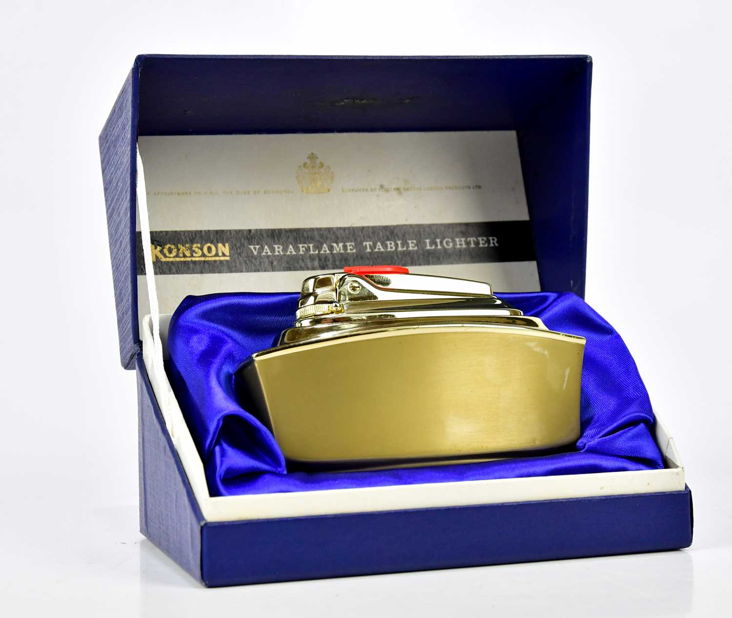 Lot 1421 - RONSON; a cased Varaflame table lighter.