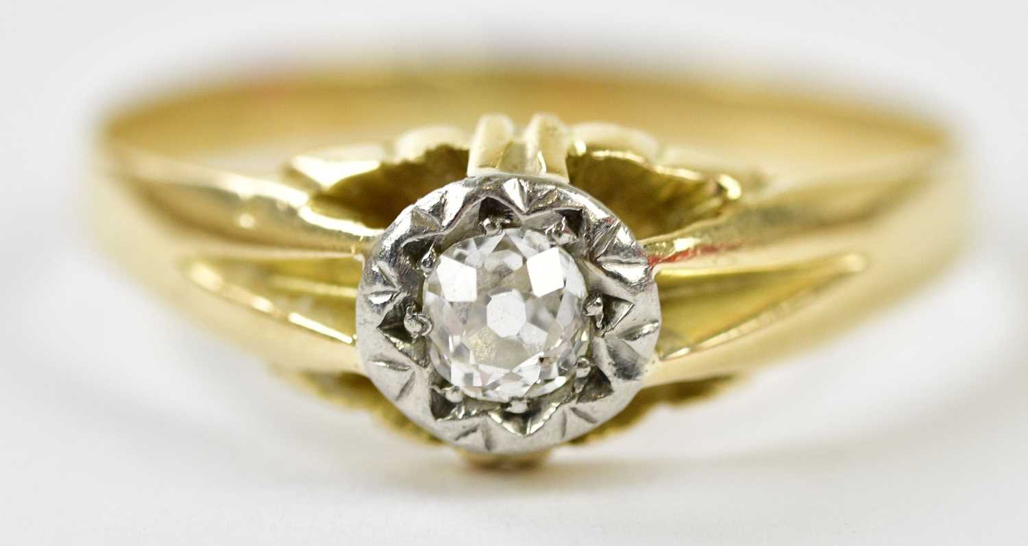 Lot 128 - An 18ct yellow gold illusion set cushion cut
