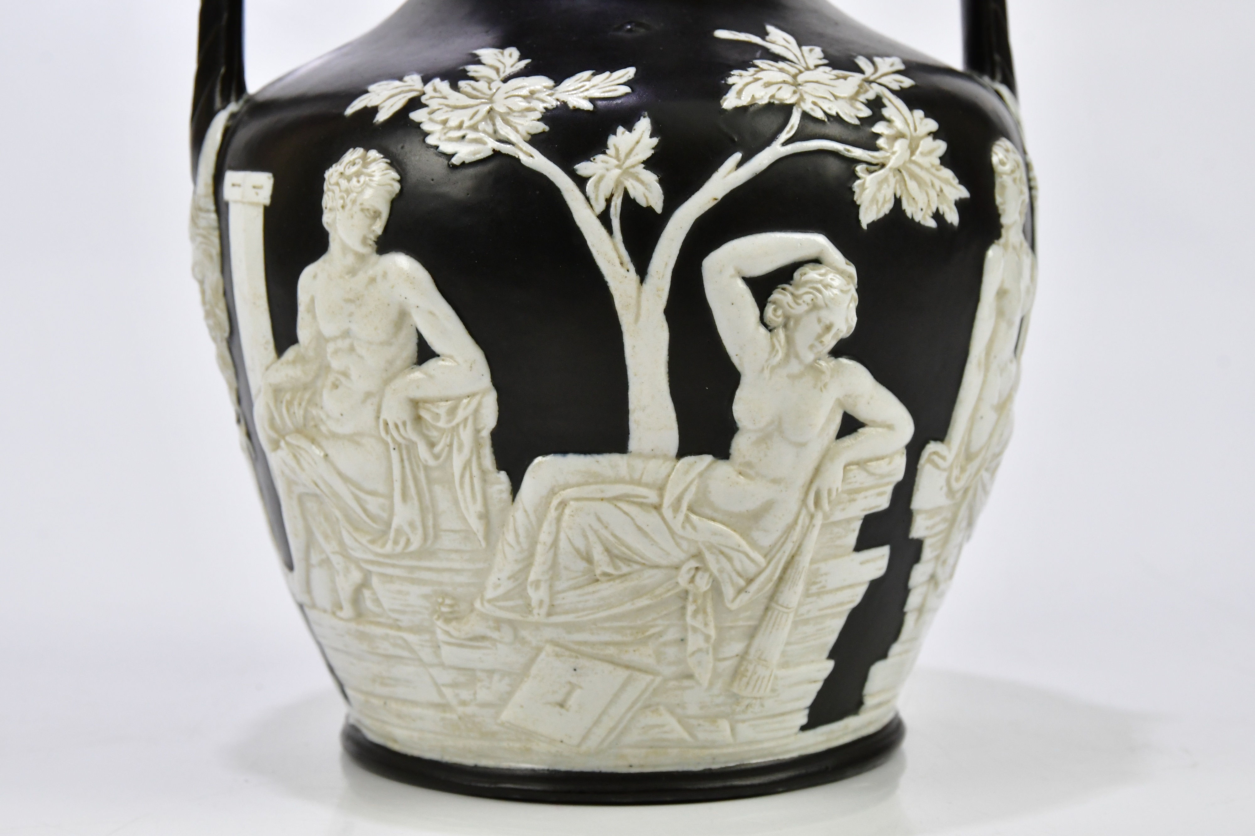 Lot 2006 - WEDGWOOD; an early 19th century Portland