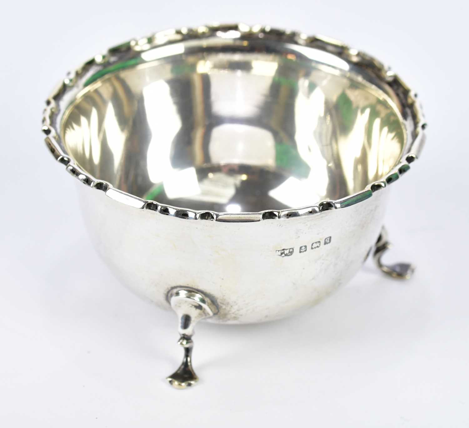 Lot 2118 - MAPPIN & WEBB; a George V hallmarked silver
