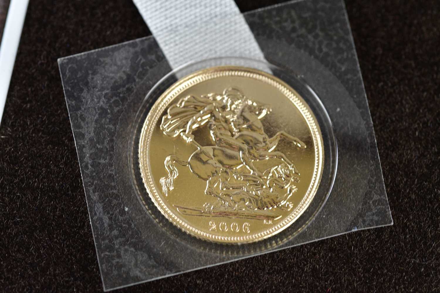 Lot 3081 - A boxed and encapsulated Queen Elizabeth II