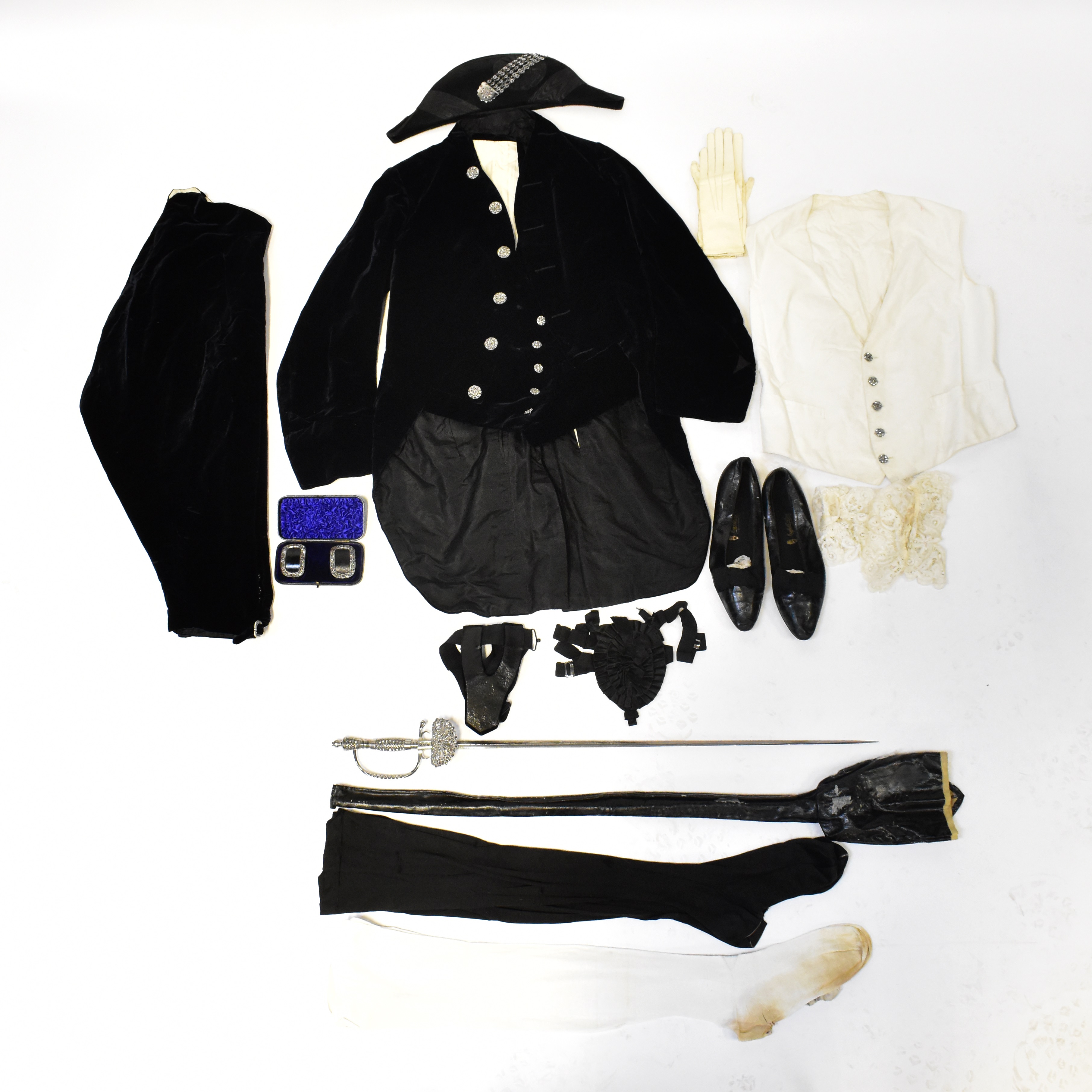 Lot 177 - An Edwardian High Sheriff of Norfolk uniform