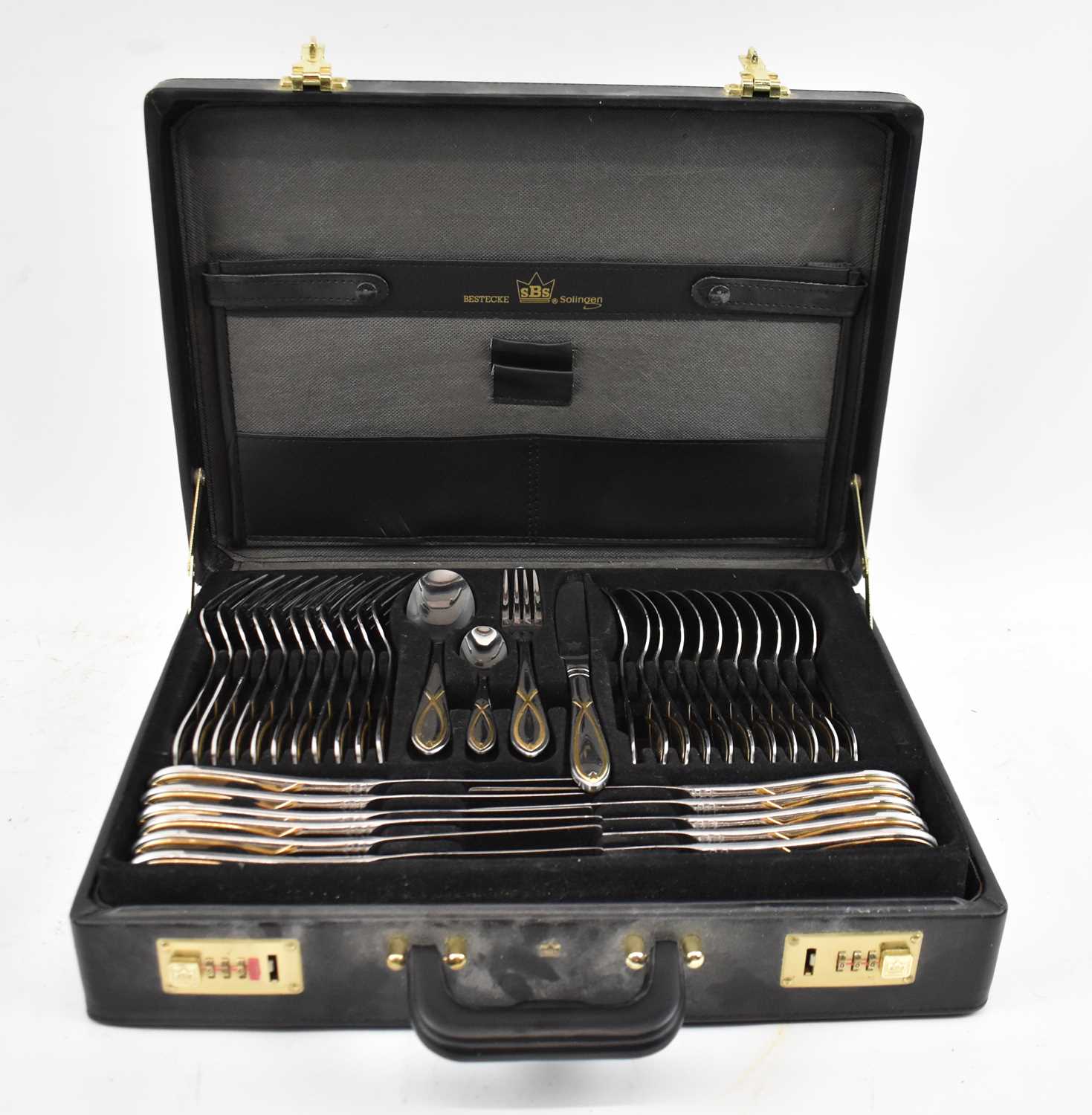 Lot 691 - BESTECKE SOLINGEN; a twelve setting canteen