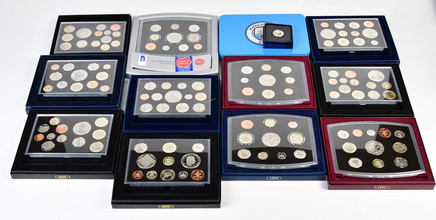 Lot 3159 - ROYAL MINT; nine commemorative year coin
