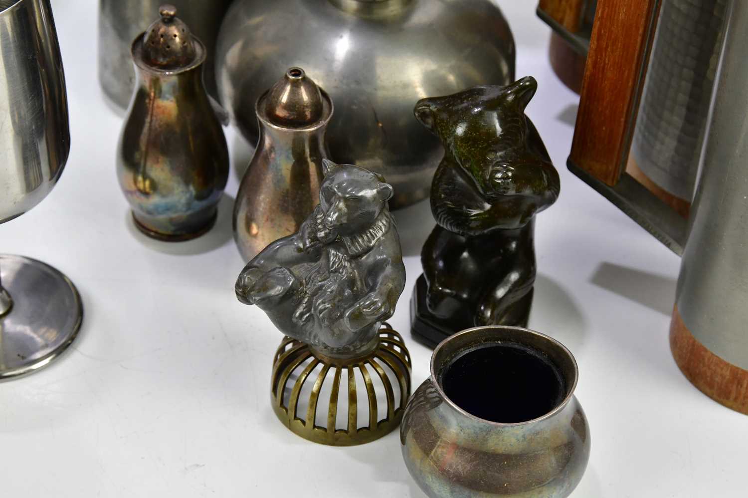 Lot 309 - ERIC CLEMENTS FOR MAPPIN & WEBB; a silver