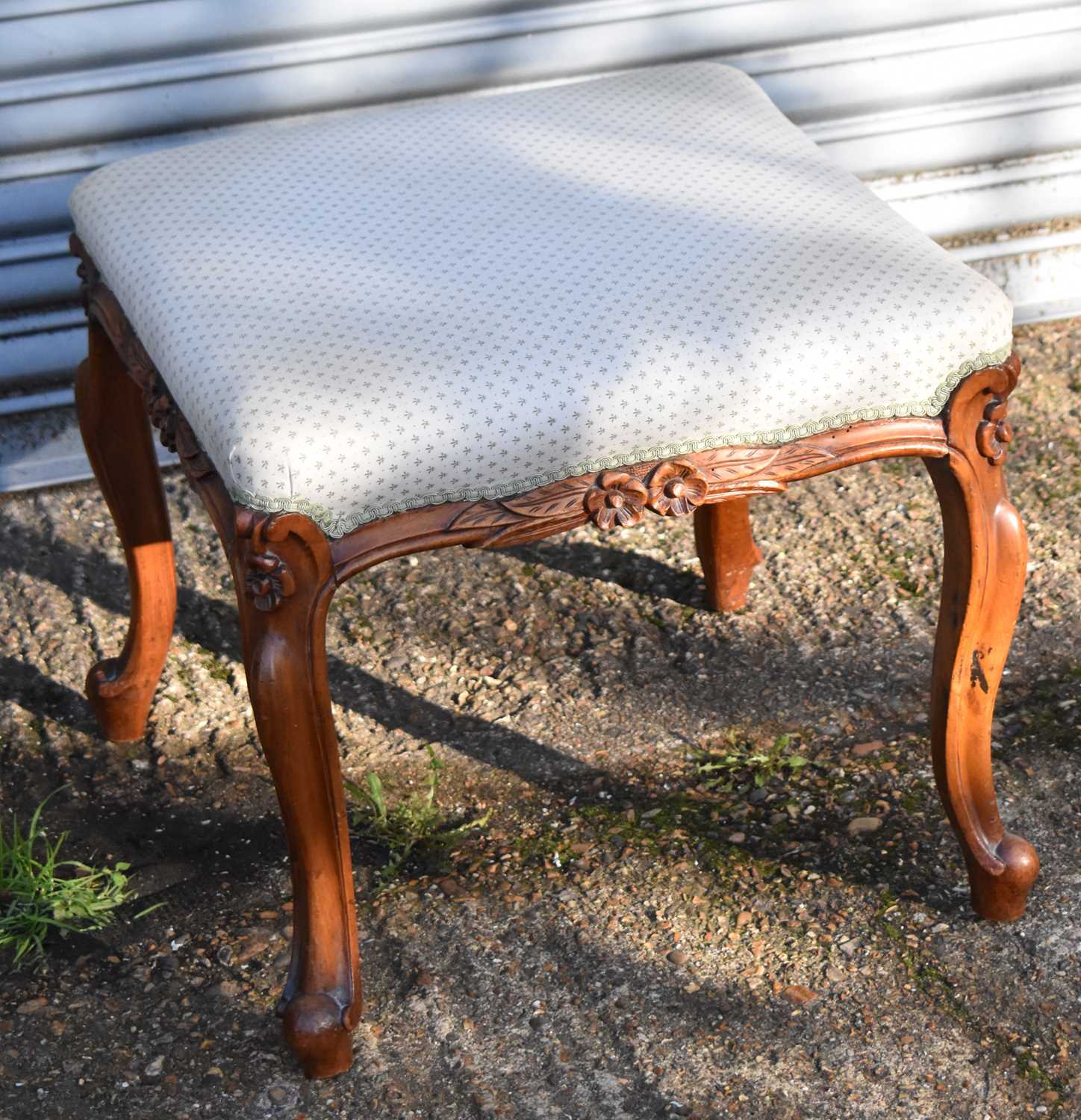 Lot 42 - A reproduction mahogany French style dressing