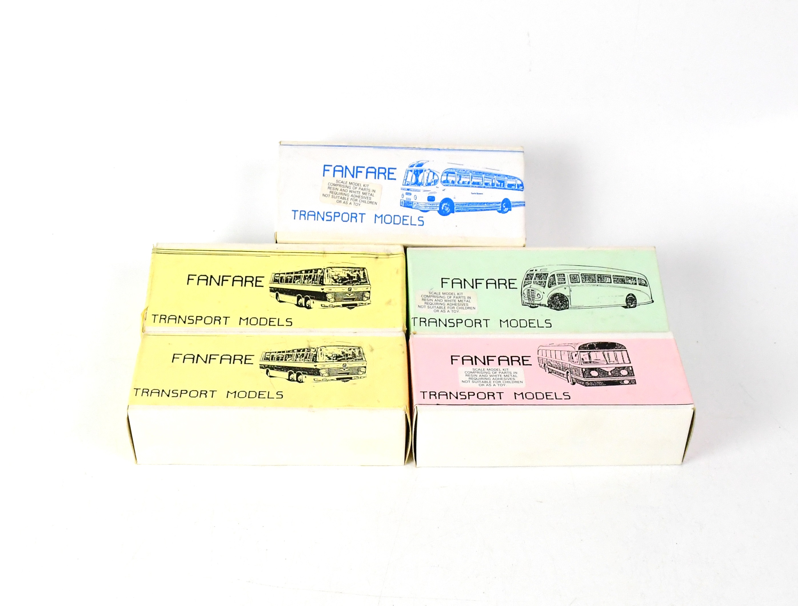 Lot 268 - FANFARE TRANSPORT MODELS; sixteen model kits