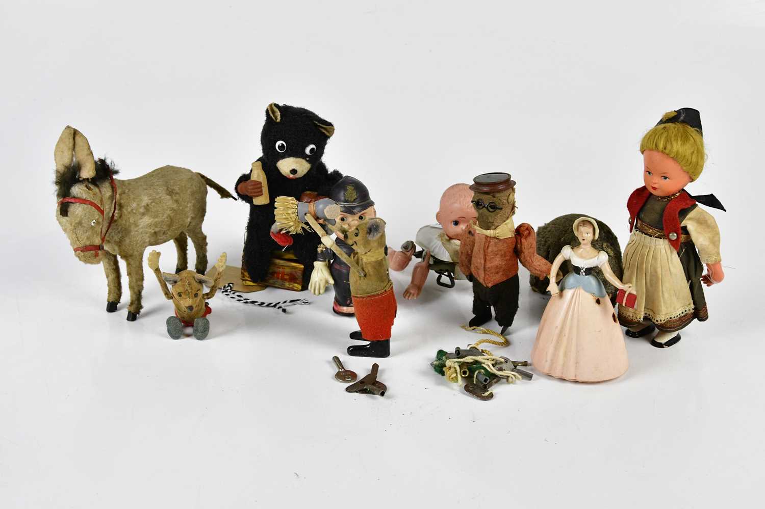 Lot 4517 - A collection of vintage mechanical and