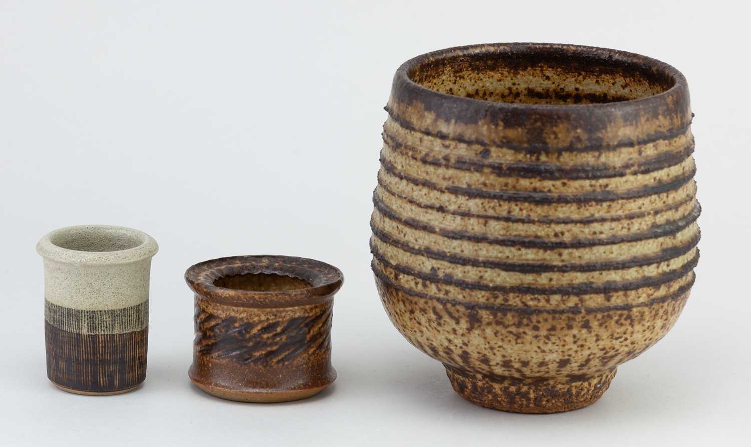 Lot 336 - RAY MARSHALL (1913-1986); a deep stoneware