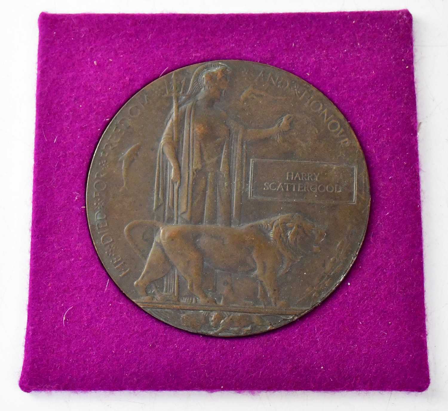 Lot 613 - A WWI remembrance plaque for Harry