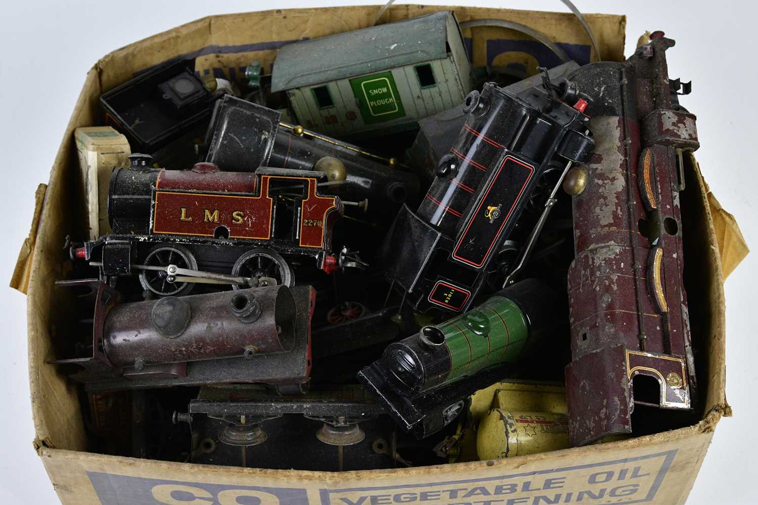 Lot 4452 - A large collection of model railway