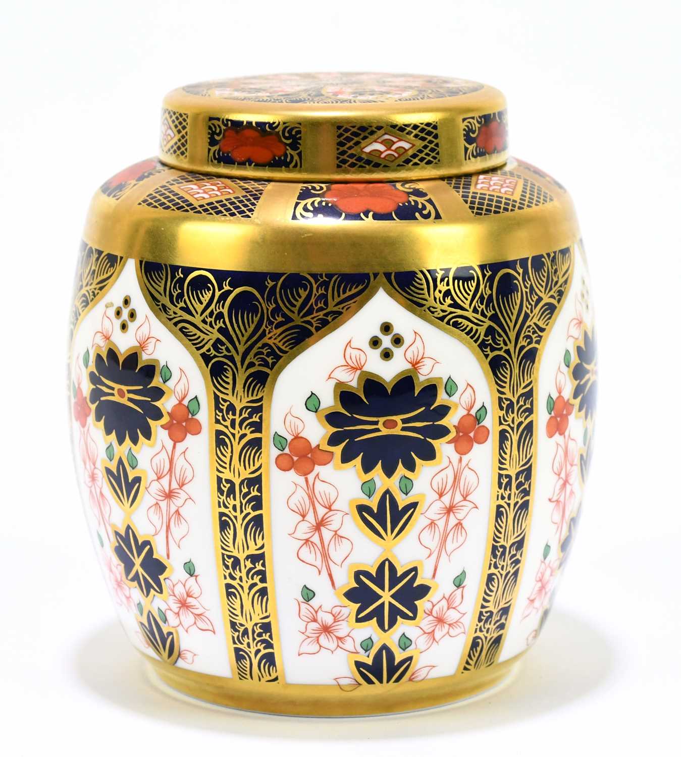 Lot 716 - ROYAL CROWN DERBY; a ginger jar and cover in