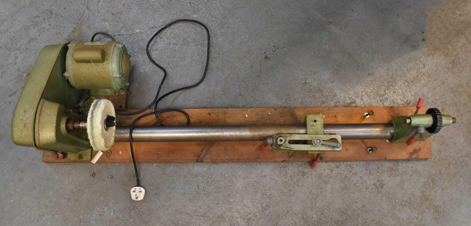 Lot 149 - NU-TOOLS; a twelve inch five speed wood