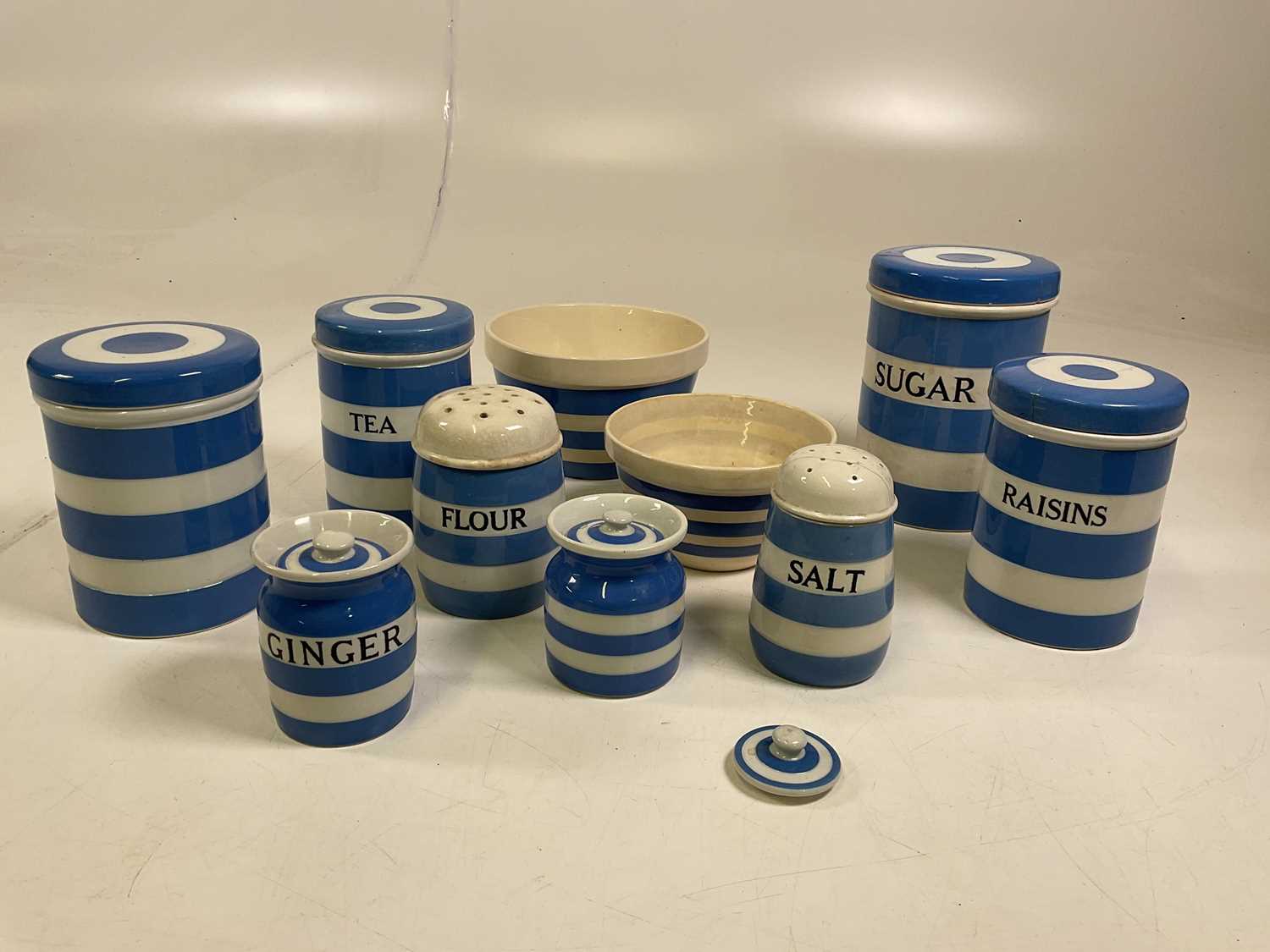 Lot 200 - T. G. GREEN; Cornishware storage jars,