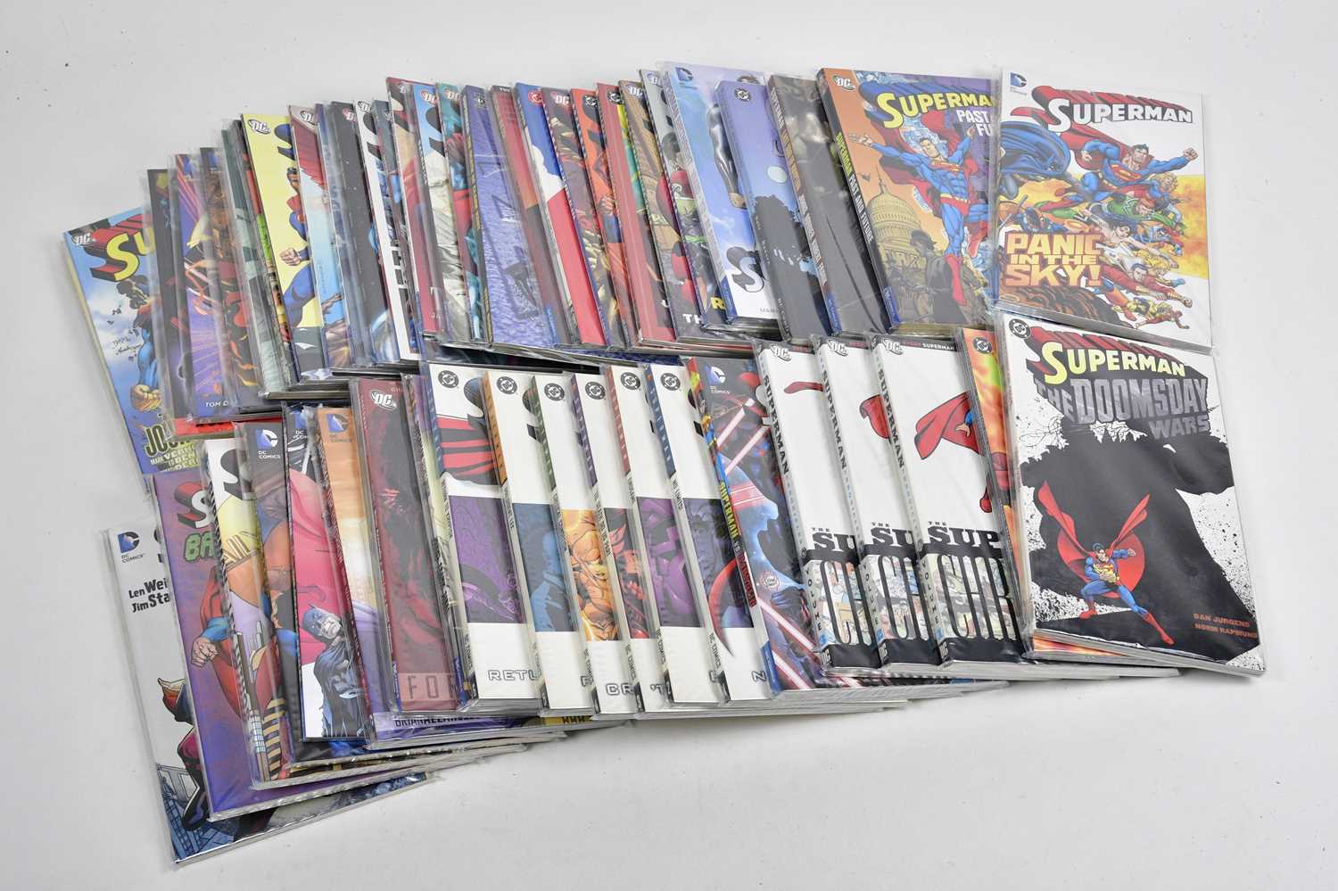Lot 93 - D.C: a mixed collection of comics to include