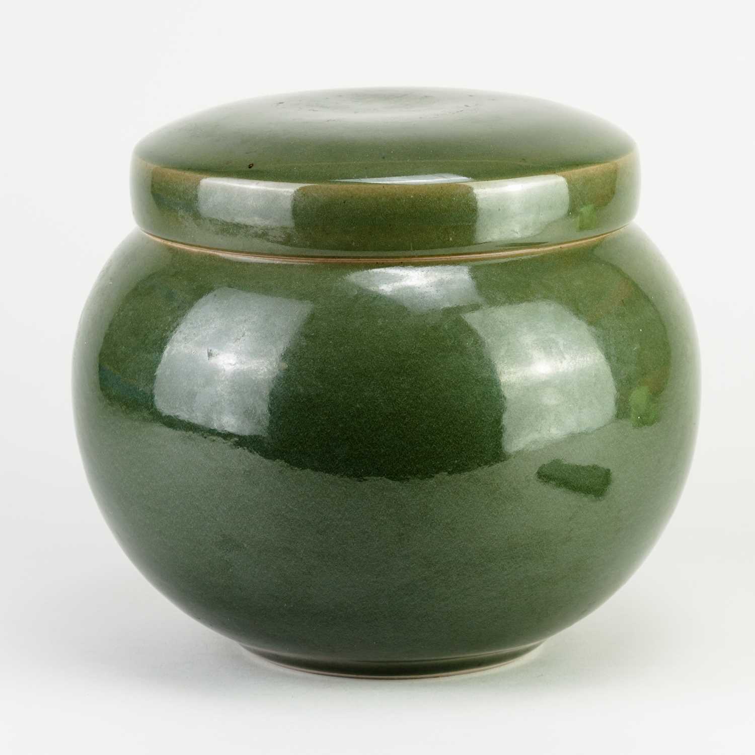 Lot 148 - CLAUDIA LIS (born 1969); a stoneware bowl