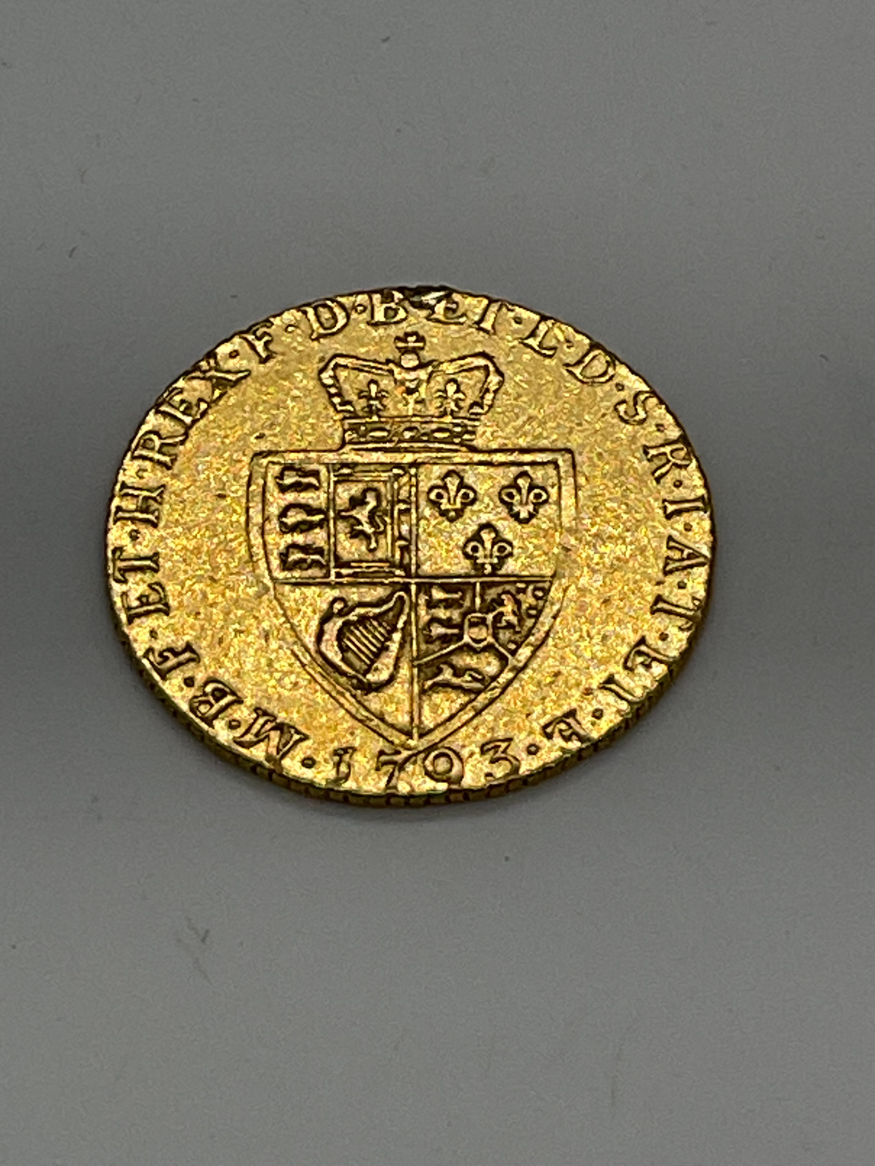 Lot 301 - A George III (1760-1820) 1793 spade shield