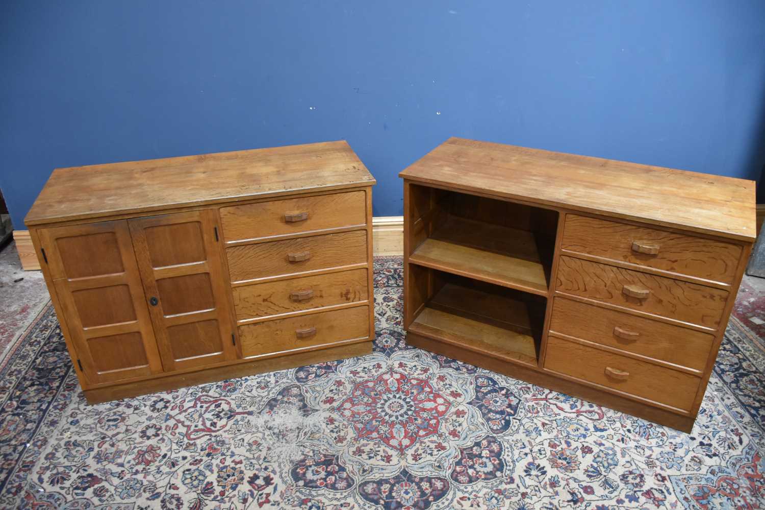 Lot 306 - ALAN 'ACORN MAN' GRAINGER; a light oak