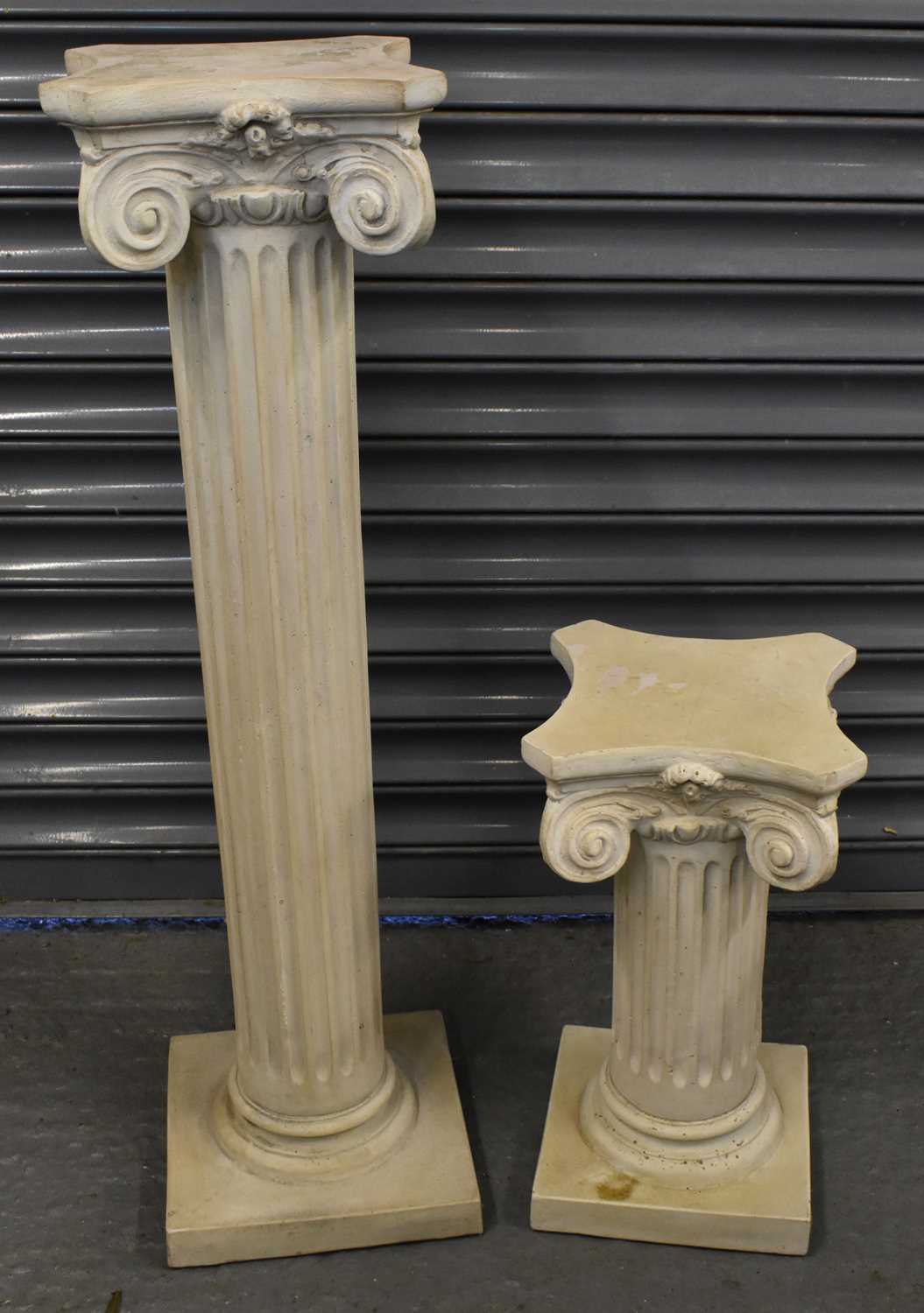 Lot 42 - A 20th century plaster Corinthian type column