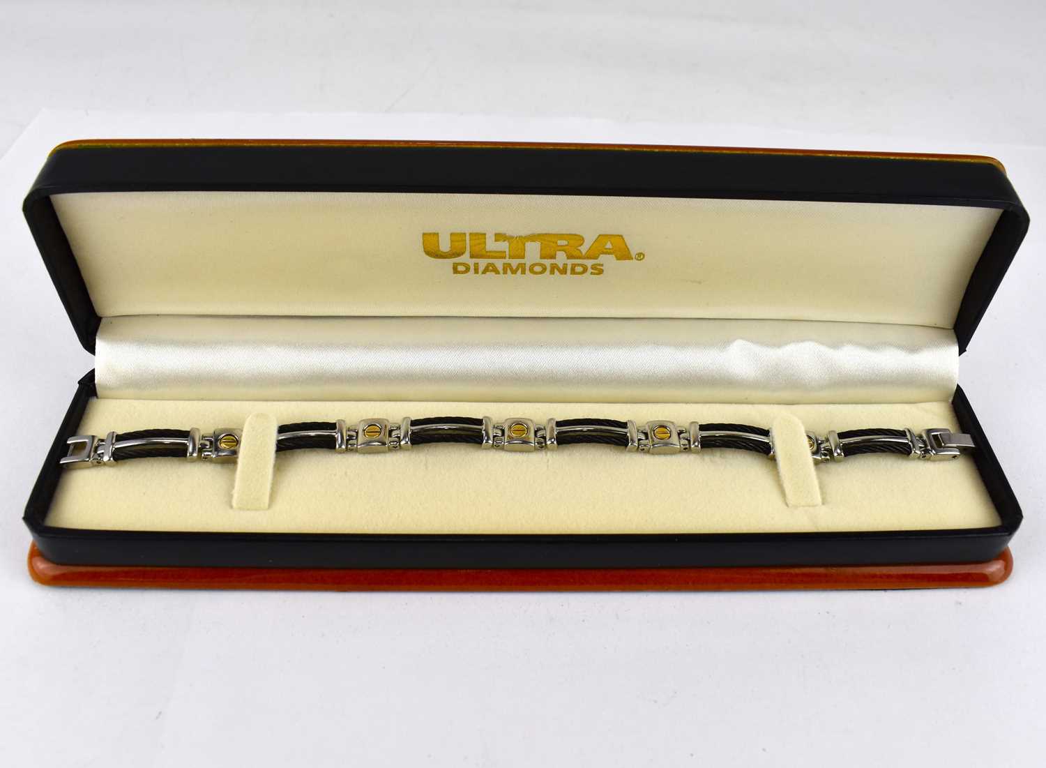 Lot 818 - ULTRA DIAMONDS, CHICAGO; a modern stainless