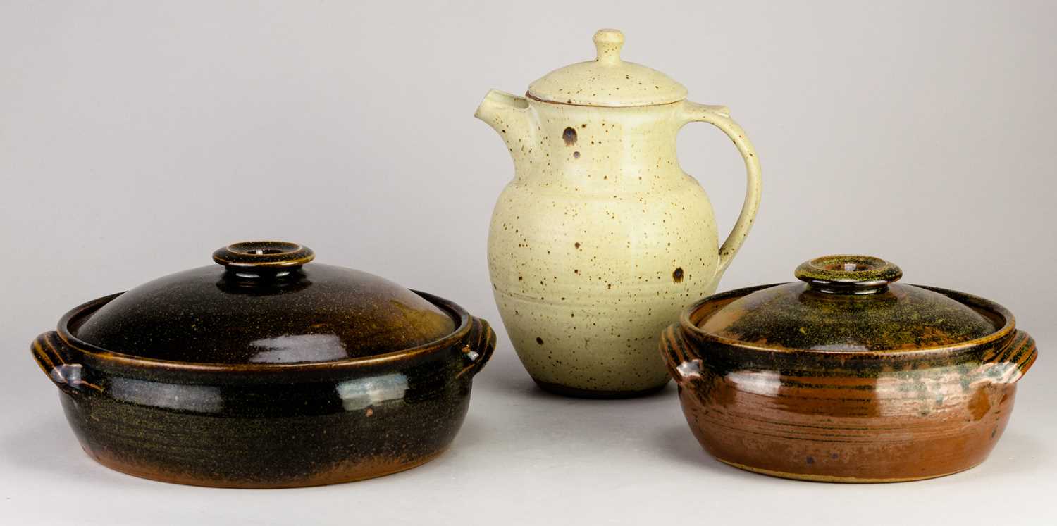 Lot 622 - Winchcombe Pottery; a stoneware casserole