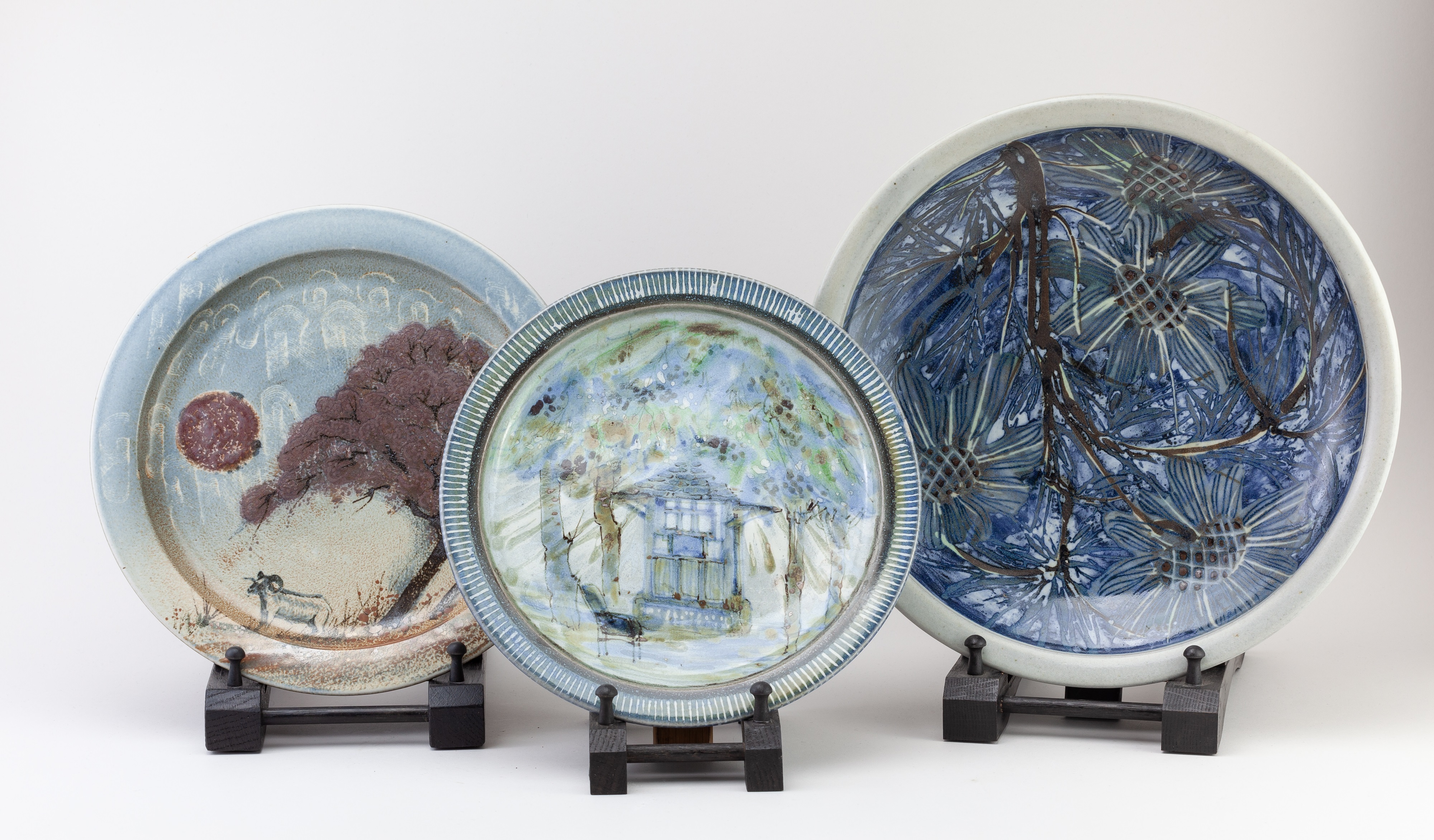 Lot 120 - DAVID EELES (1933-2015); a stoneware