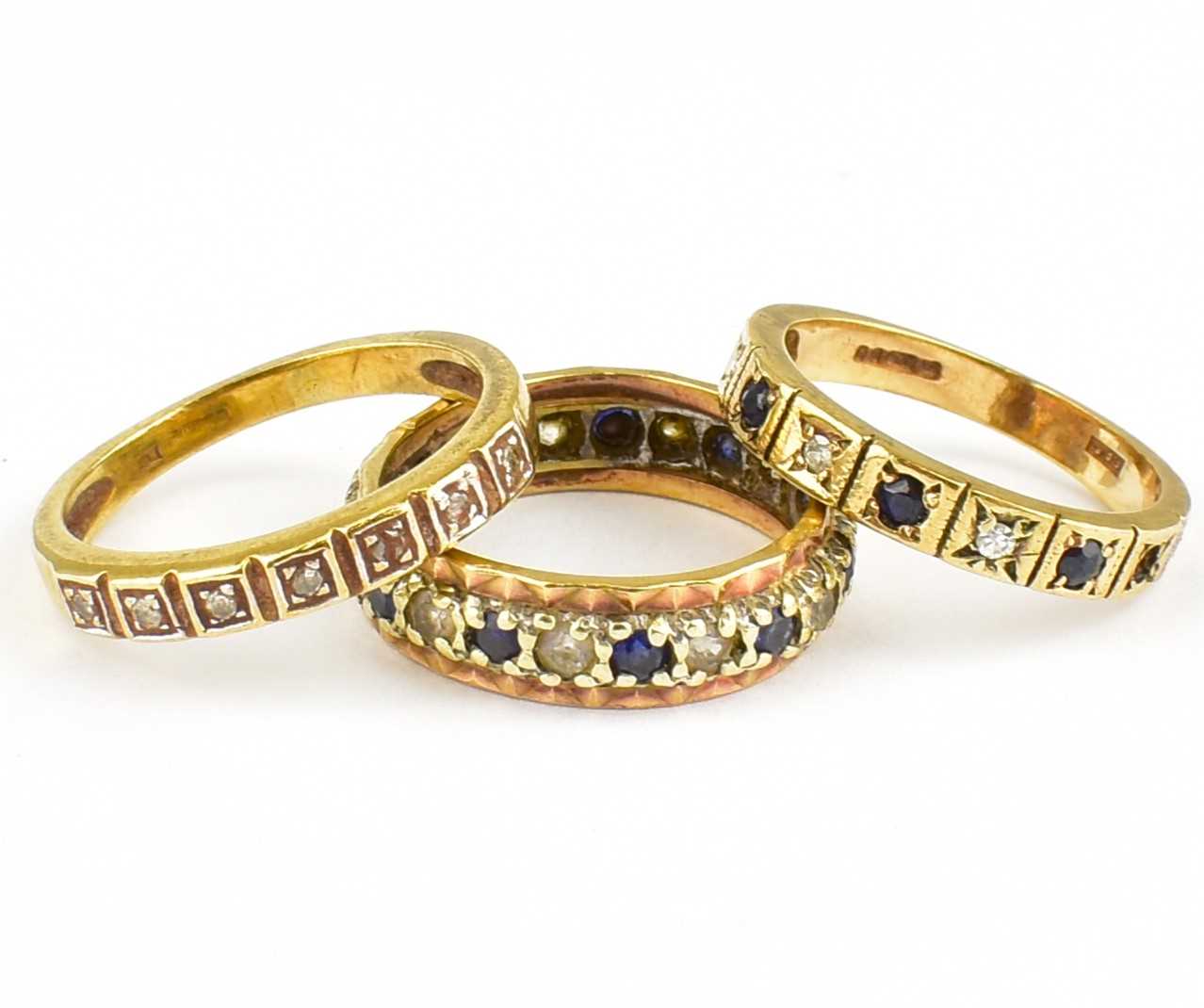 Lot 791 - Three 9ct gold rings comprising a full