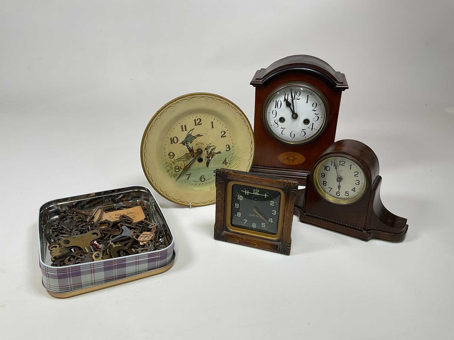 Lot 564 - A collection of clocks including a Smiths