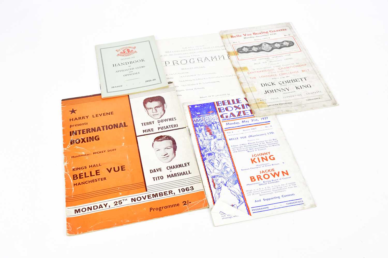 Lot 2377 - A small collection of Manchester boxing