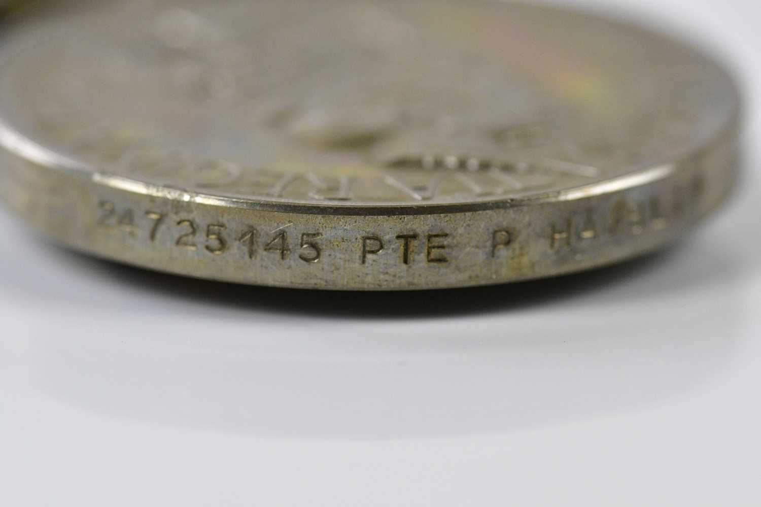 Lot 1537 - An Elizabeth II Gulf War Medal, with 16th