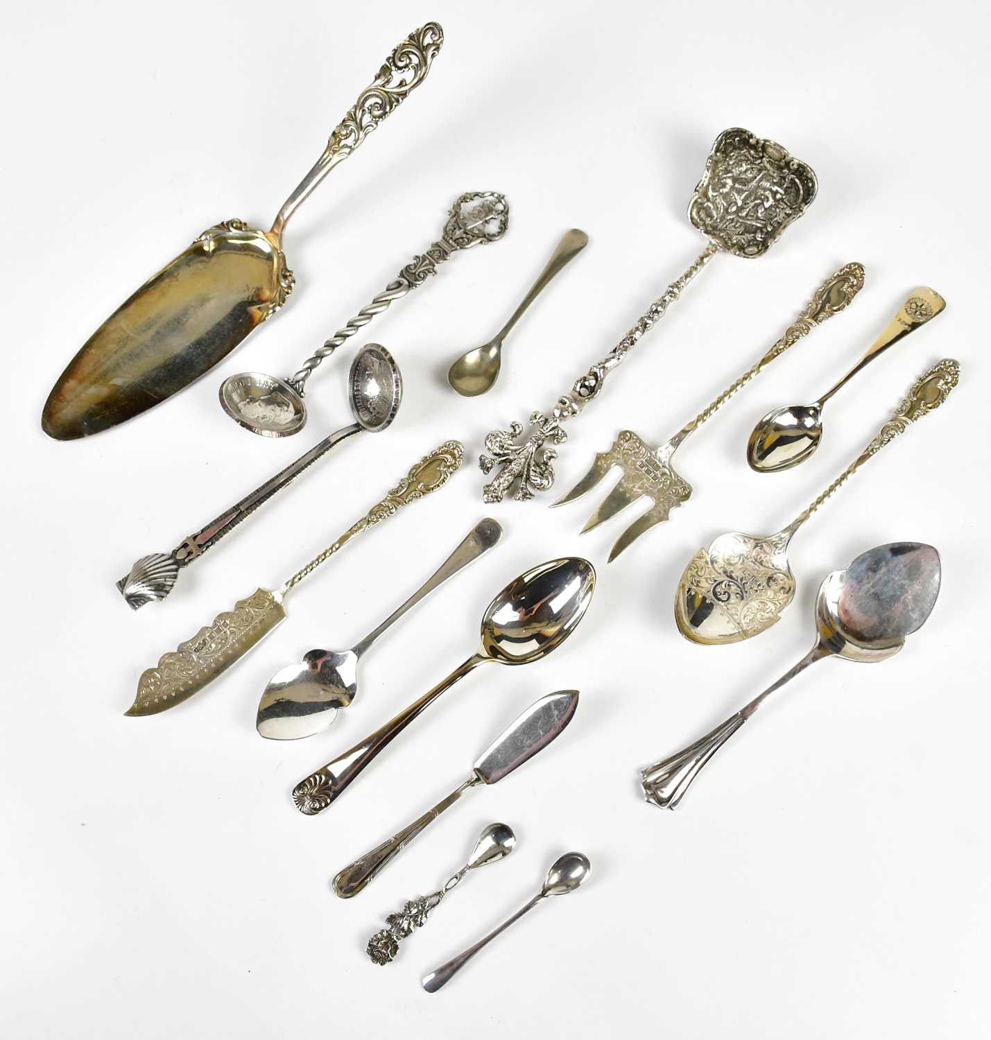 Lot 2278 - JOSEPH GLOSTER LTD; a George V hallmarked