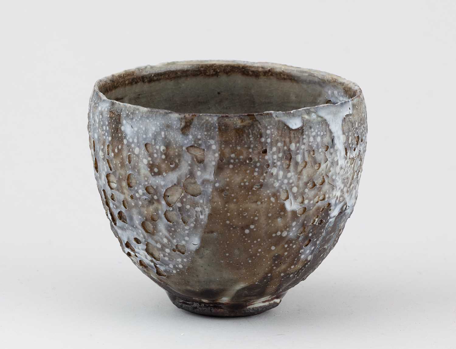 Lot 382 - MARGARET CURTIS (born 1955); a stoneware