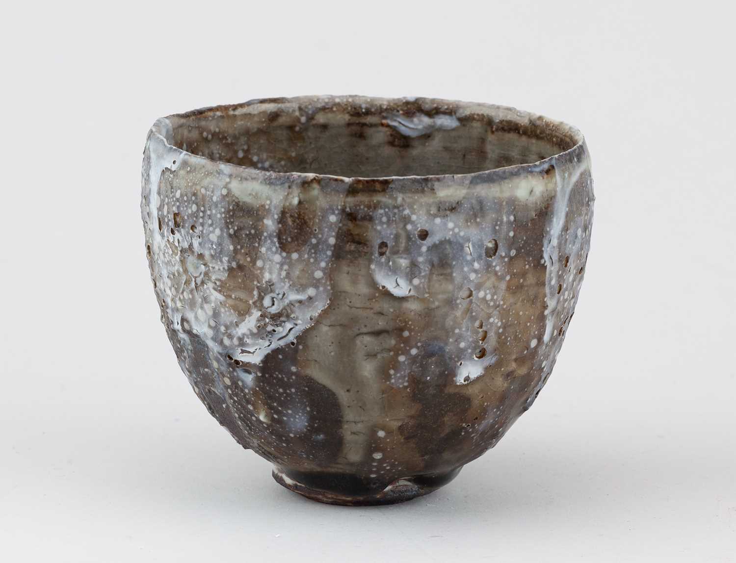Lot 382 - MARGARET CURTIS (born 1955); a stoneware
