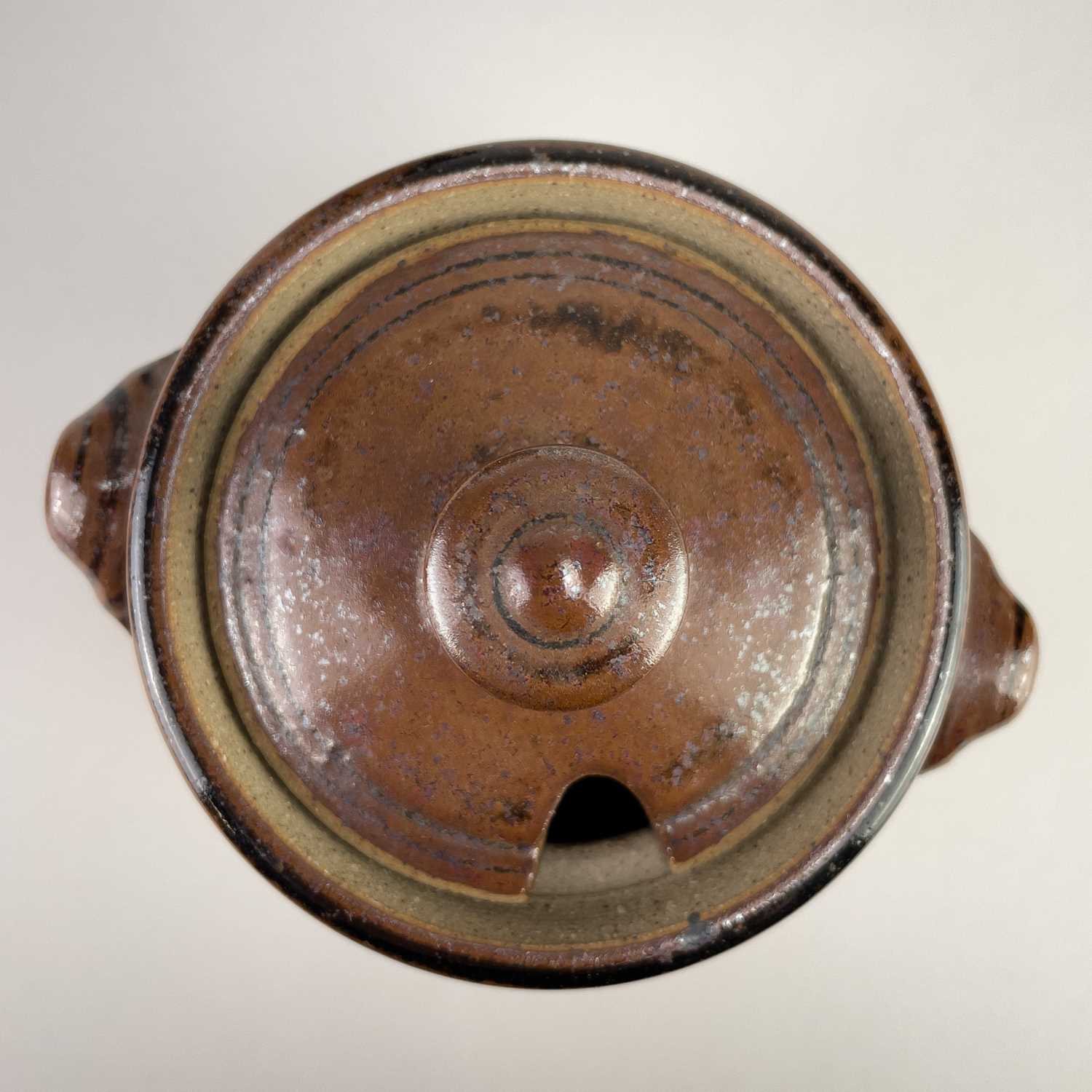 Lot 104 - BRYAN NEWMAN (1935-2019) for Aller Pottery;