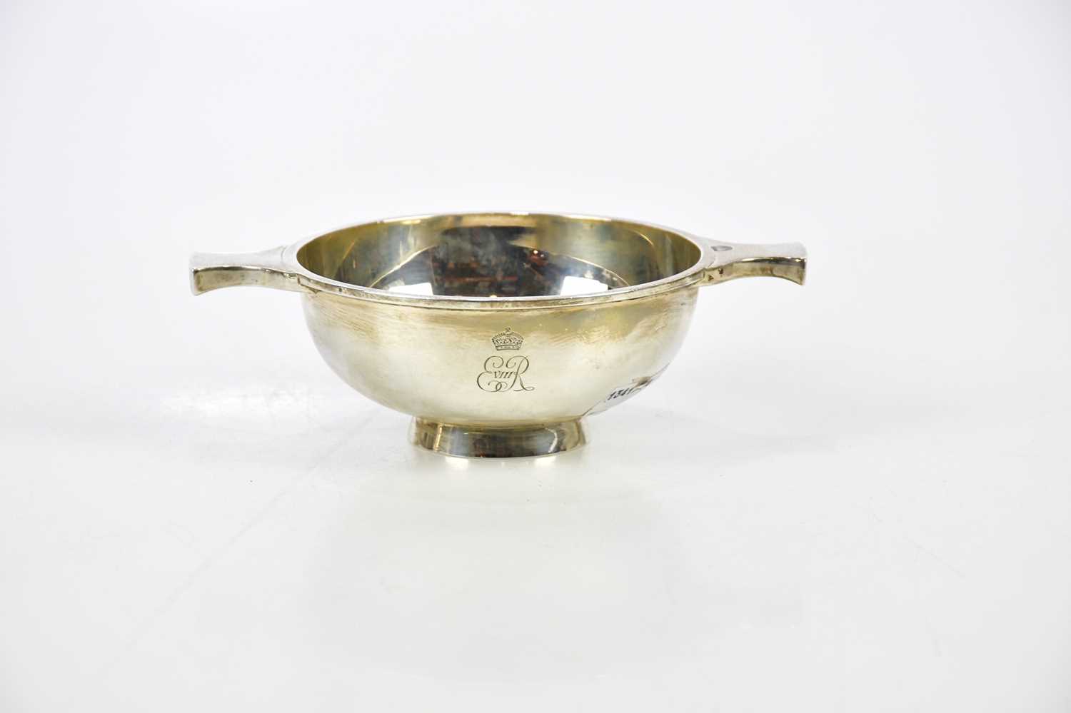 Lot 2389 - HAMILTON & INCHES; a George V hallmarked