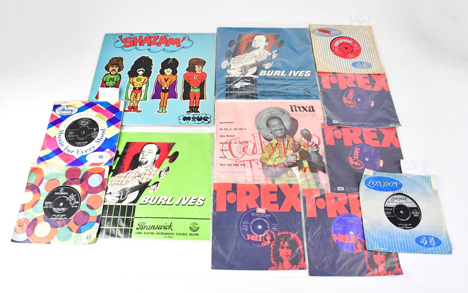 Lot 275 - A collection of LPs to include Fleetwood Mac