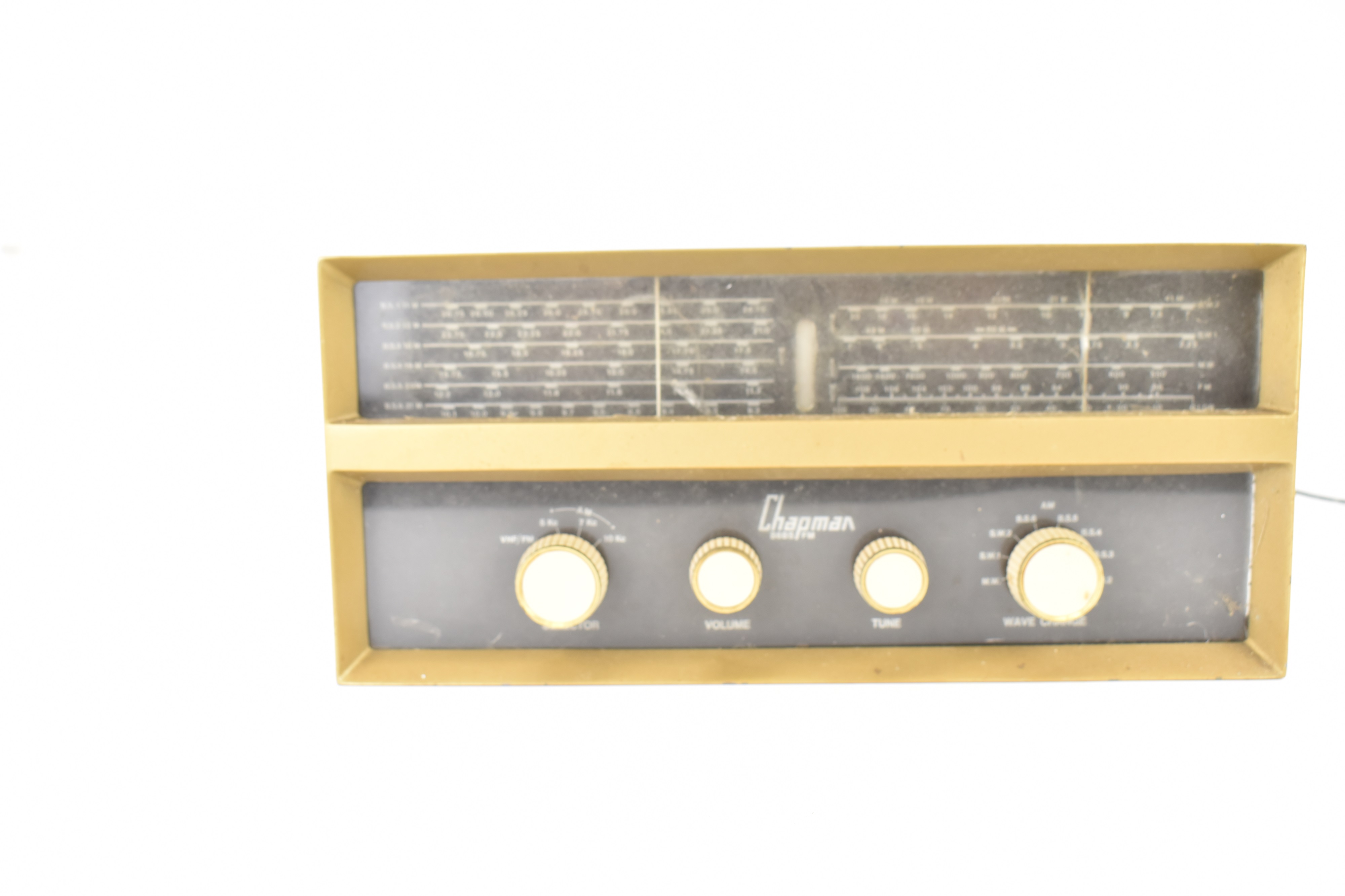Lot 513 - CHAPMAN; an S6 BS valve radio receiver circa