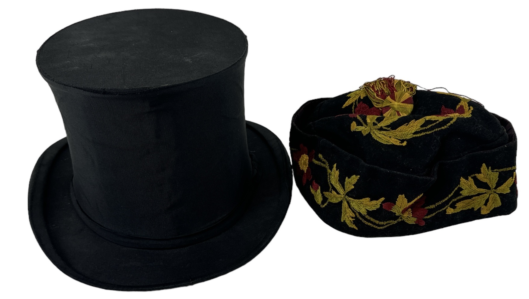 Lot 354 - AUSTIN REED LTD; a collapsible opera/top hat