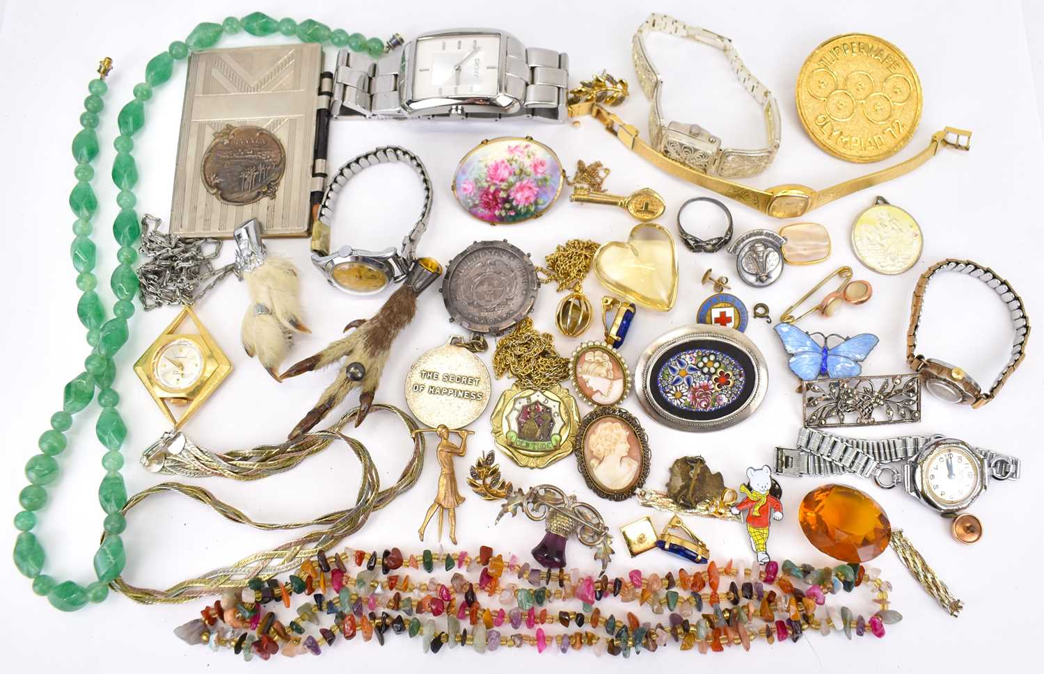 Lot 839 - Various items of vintage and unusual costume