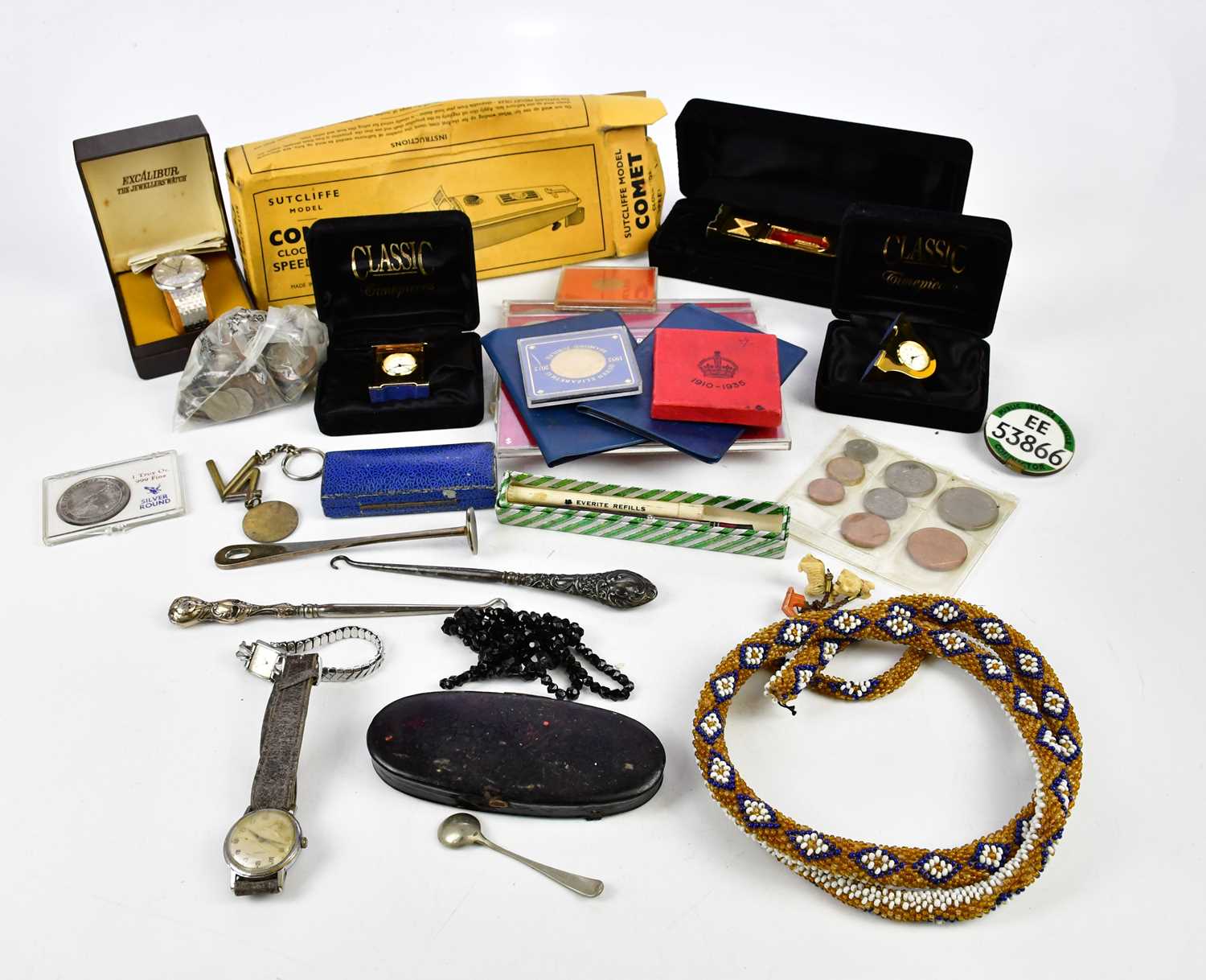 Lot 1372 - A mixed lot of collectors' items including