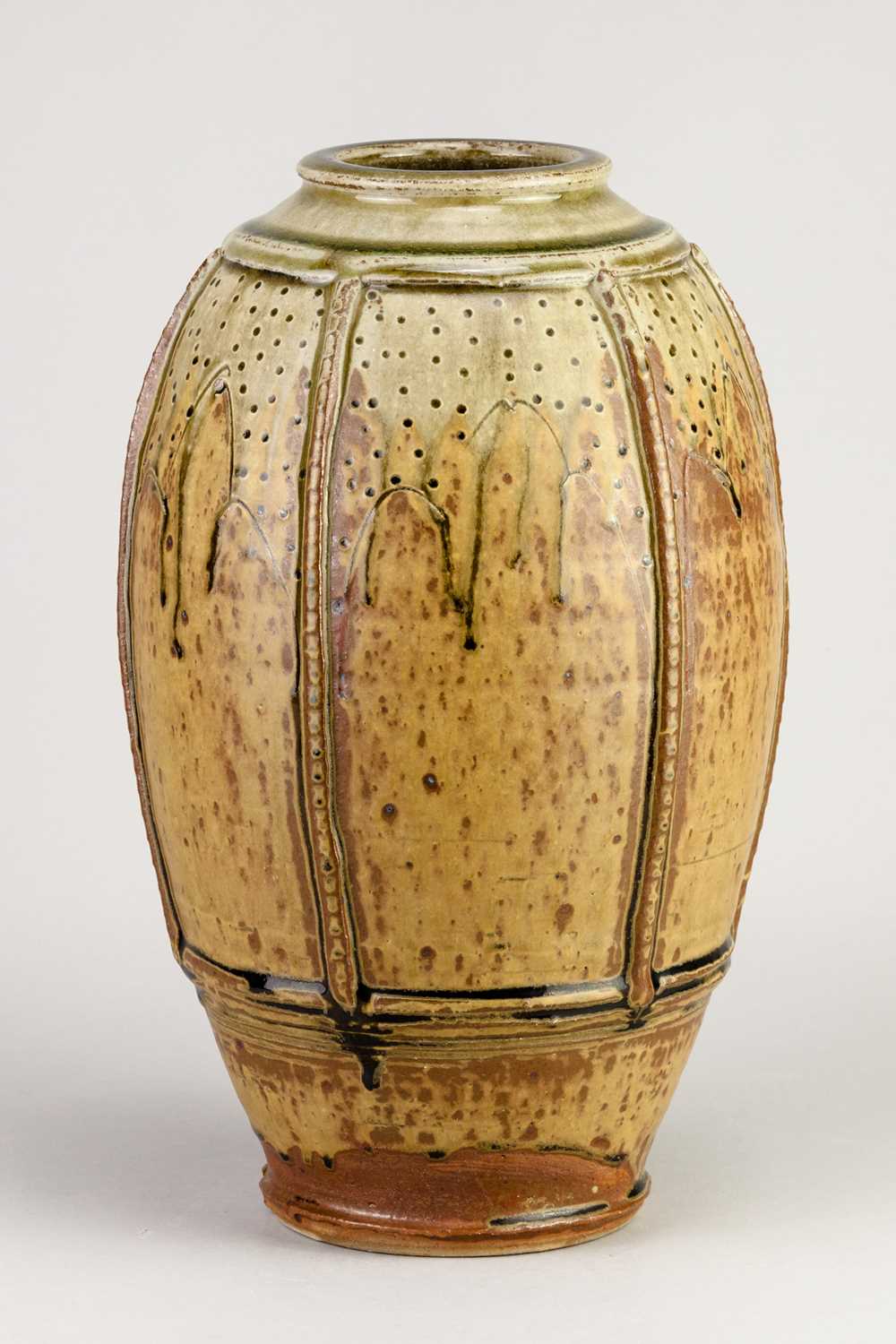 Lot 513 - MIKE DODD (born 1943); a stoneware bottle