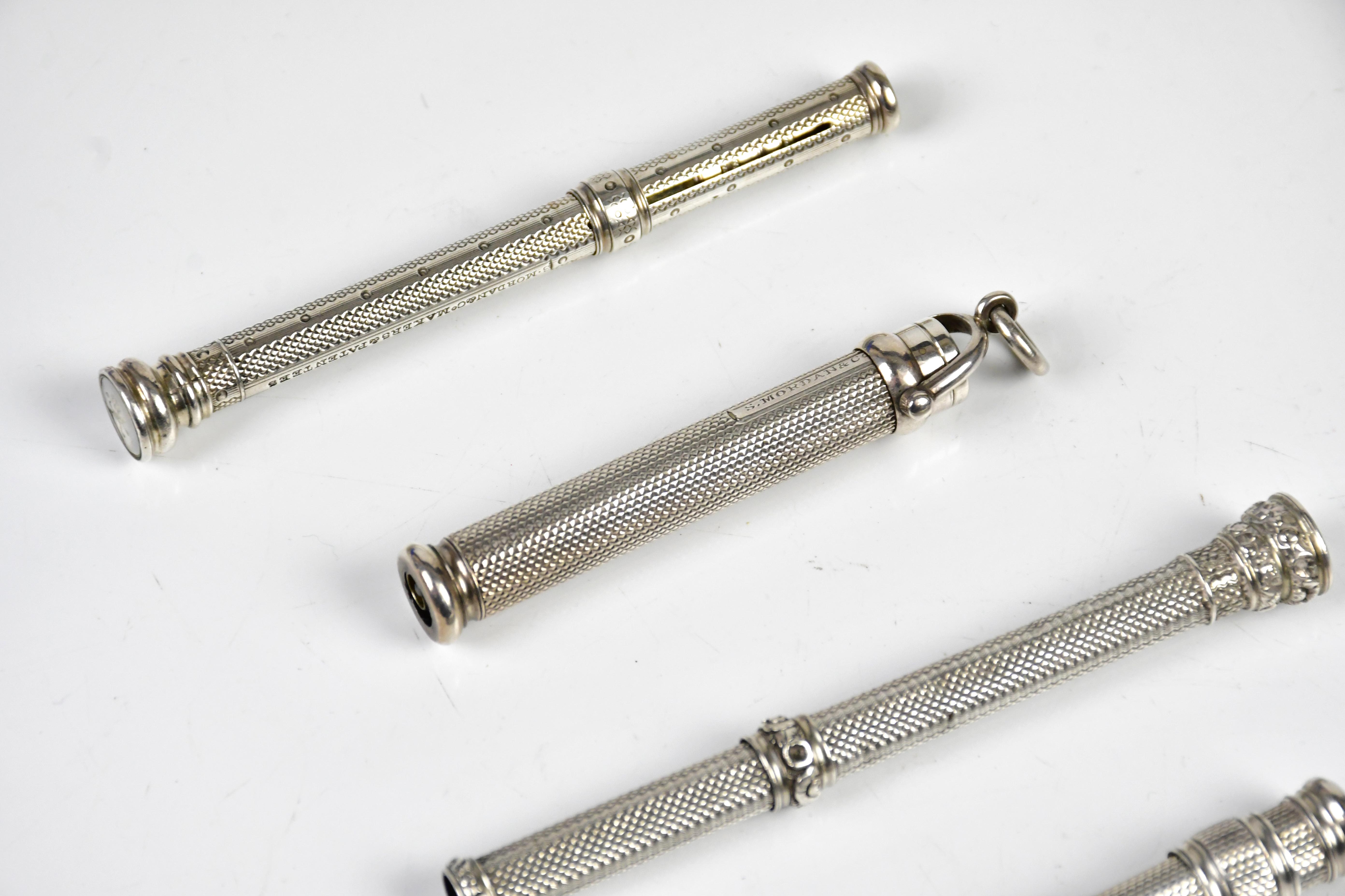 Lot 1332 - SAMPSON MORDAN & CO; a George IV hallmarked