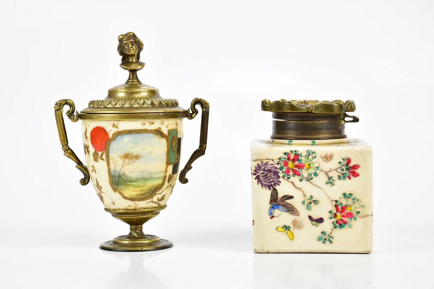 Lot 1282 - An early 20th century Japanese inkwell