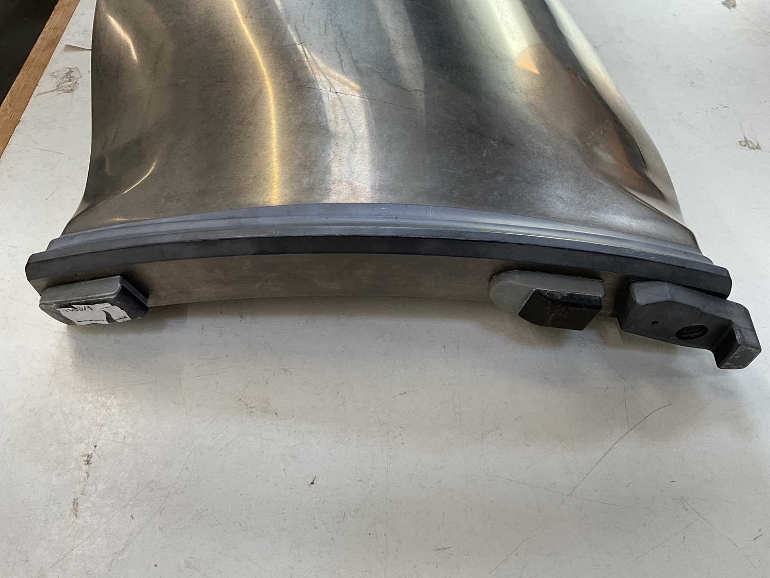 Lot 283 - A Rolls Royce RB211 first stage fan blade