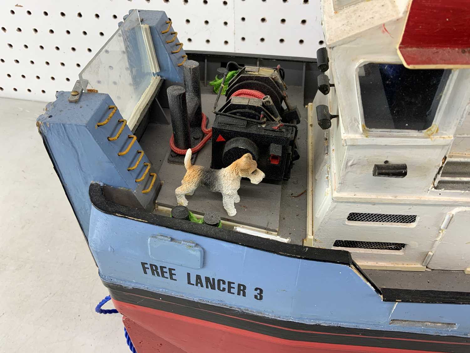 Lot 483 - A scratch built model boat, 'Free Lancer 3',