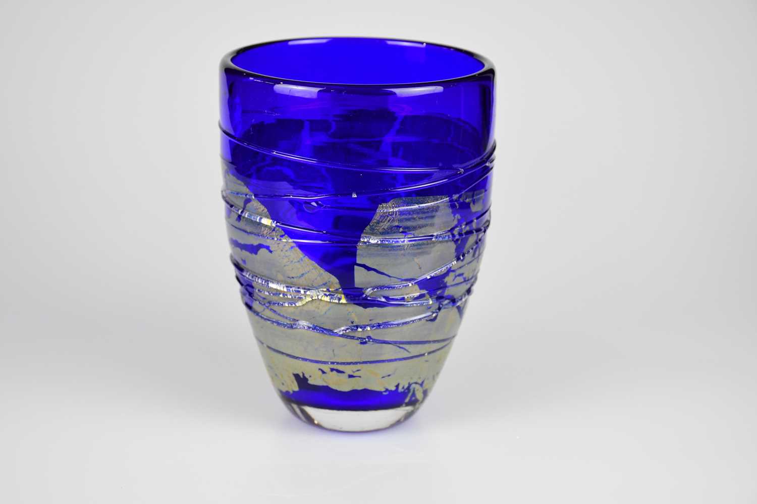 Lot 468 - STUART FLETCHER; a contemporary Art Glass