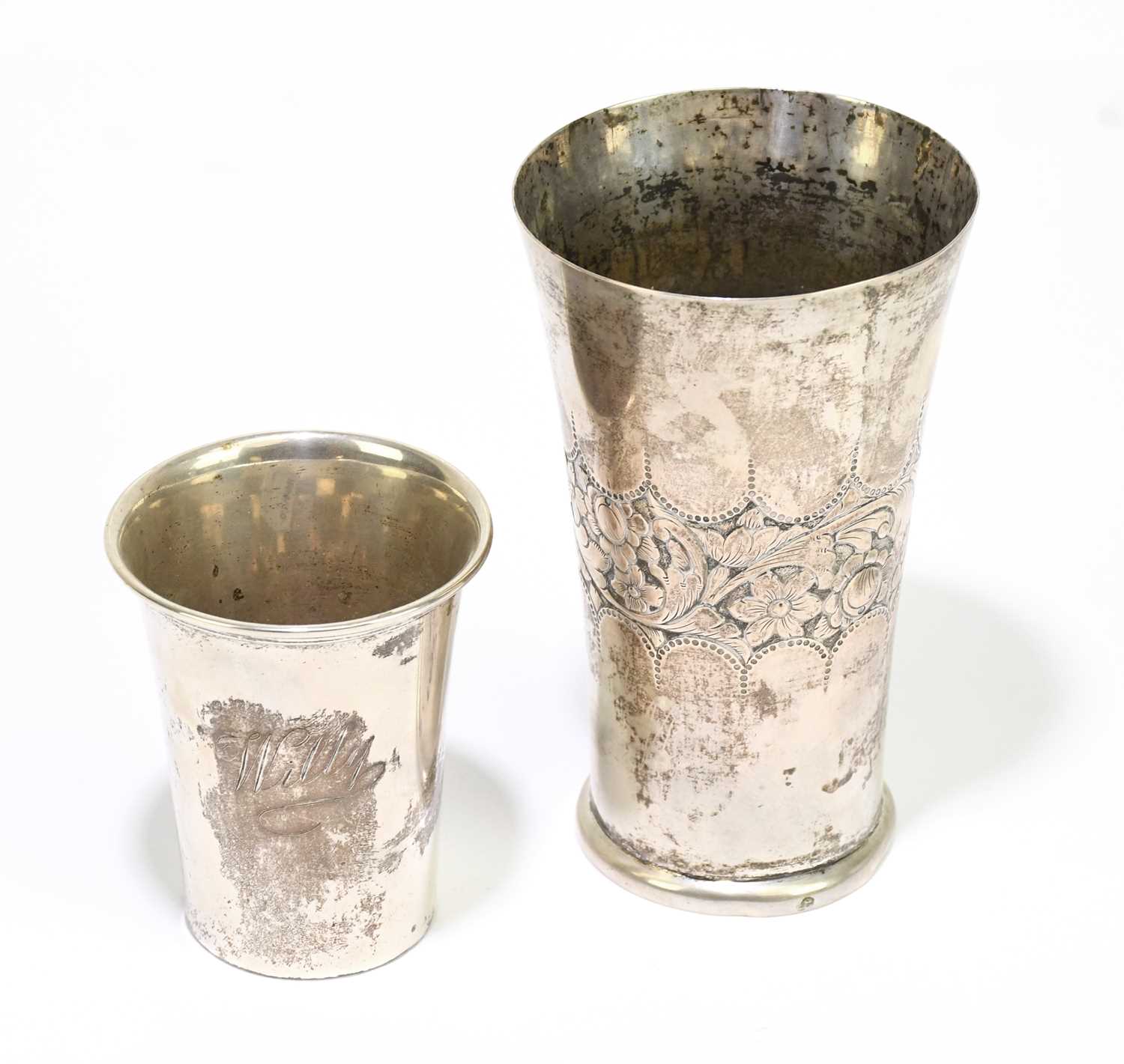 Lot 2495 - A Dutch silver beaker inscribed 'Willy',