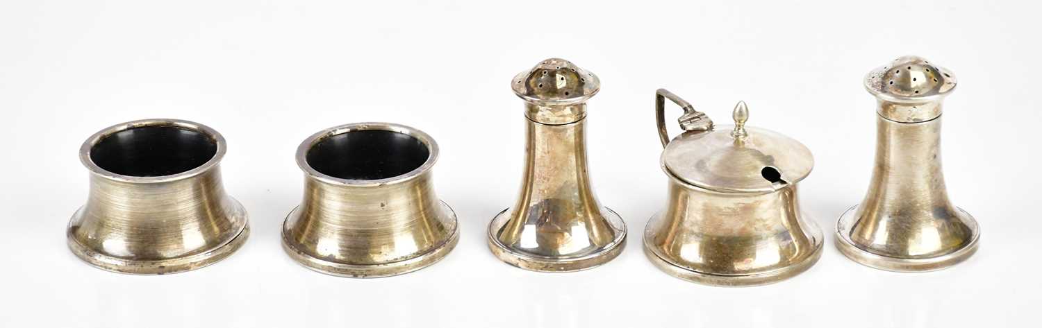 Lot 2089 - JOSEPH GLOSTER LTD; a George V hallmarked